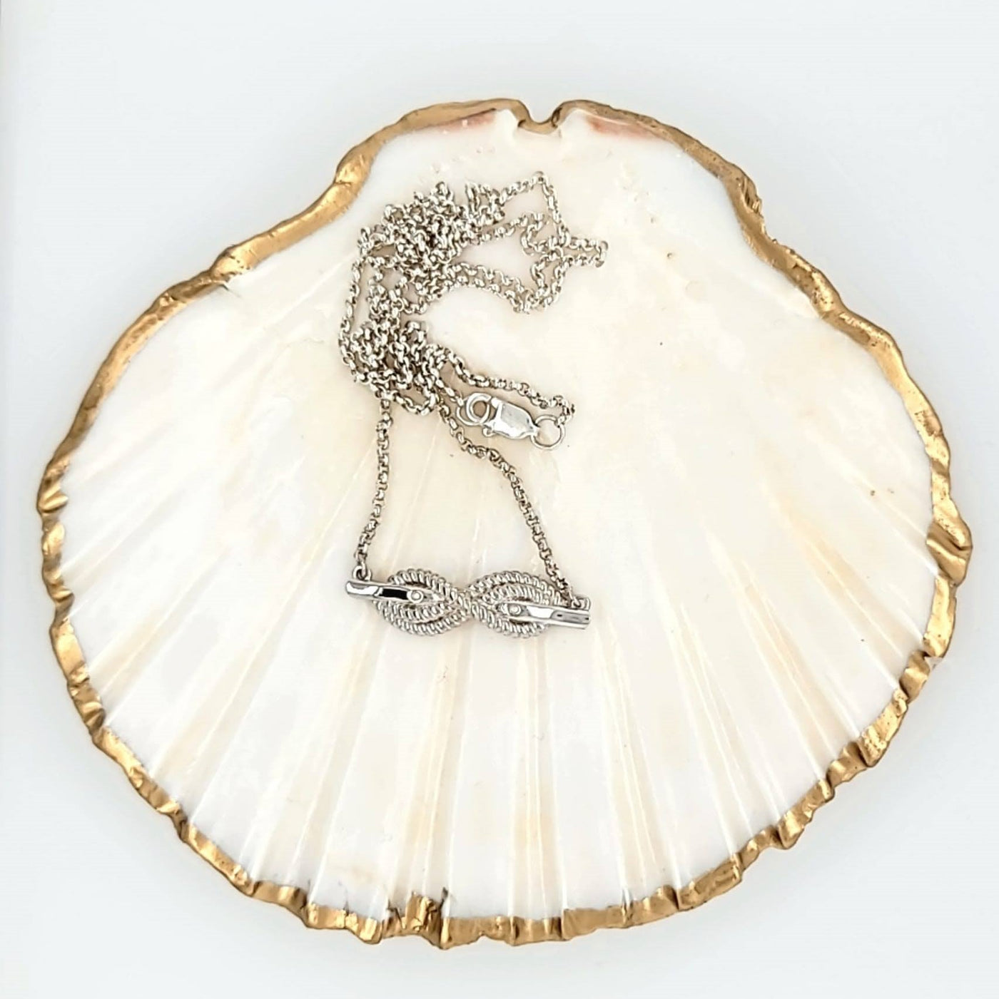 Cleat hitch knot necklace - Precious Knots